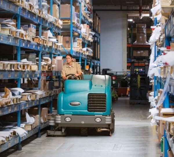 Tennant T20 Industrial Ride-On Auto Scrubber - Runyon Surface Prep