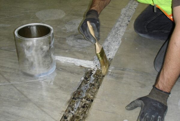 Metzger/McGuire Armor-Hard HDR Primer - Runyon Surface Prep